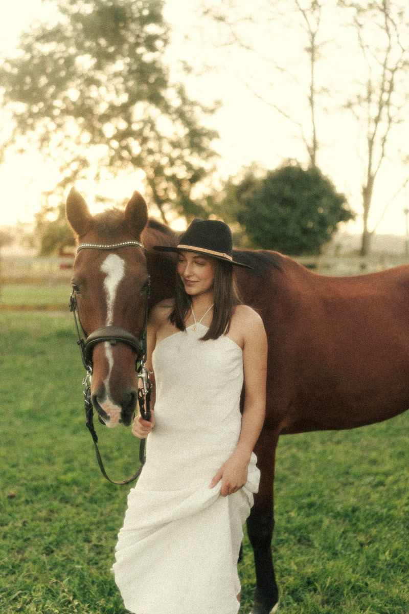 Empowerment + Couple Portrait, Whakatane - Emmalee, James + Sparky ...