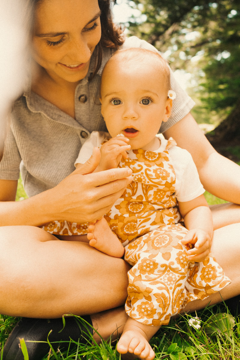 Family Portrait, Auckland - Danni, June + Olive - Eilish Burt Photography