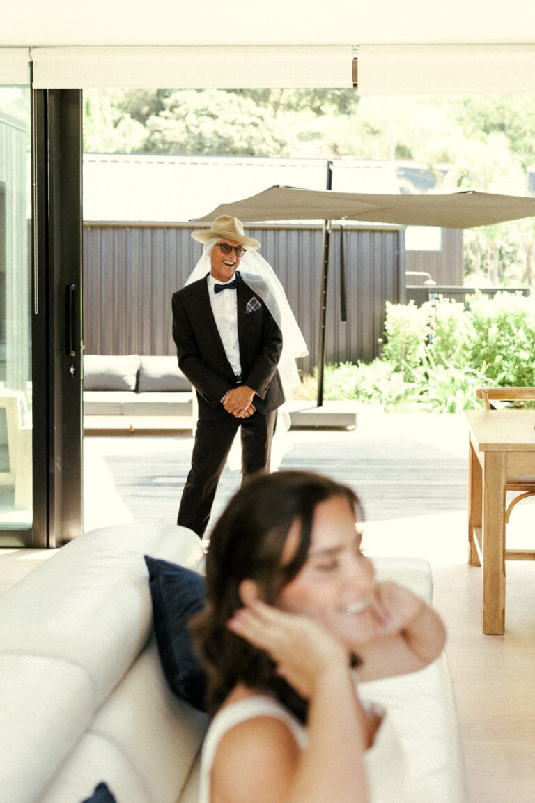 A Magical Wedding at The Batch Winery on Waiheke Island - Eilish Burt ...