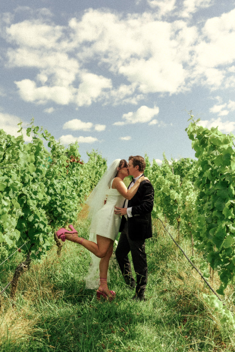 A Magical Wedding at The Batch Winery on Waiheke Island - Eilish Burt ...