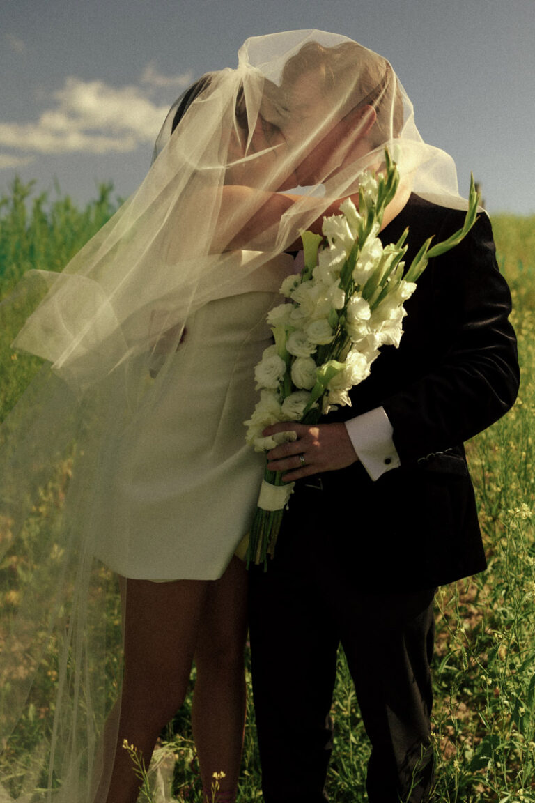 A Magical Wedding at The Batch Winery on Waiheke Island - Eilish Burt ...