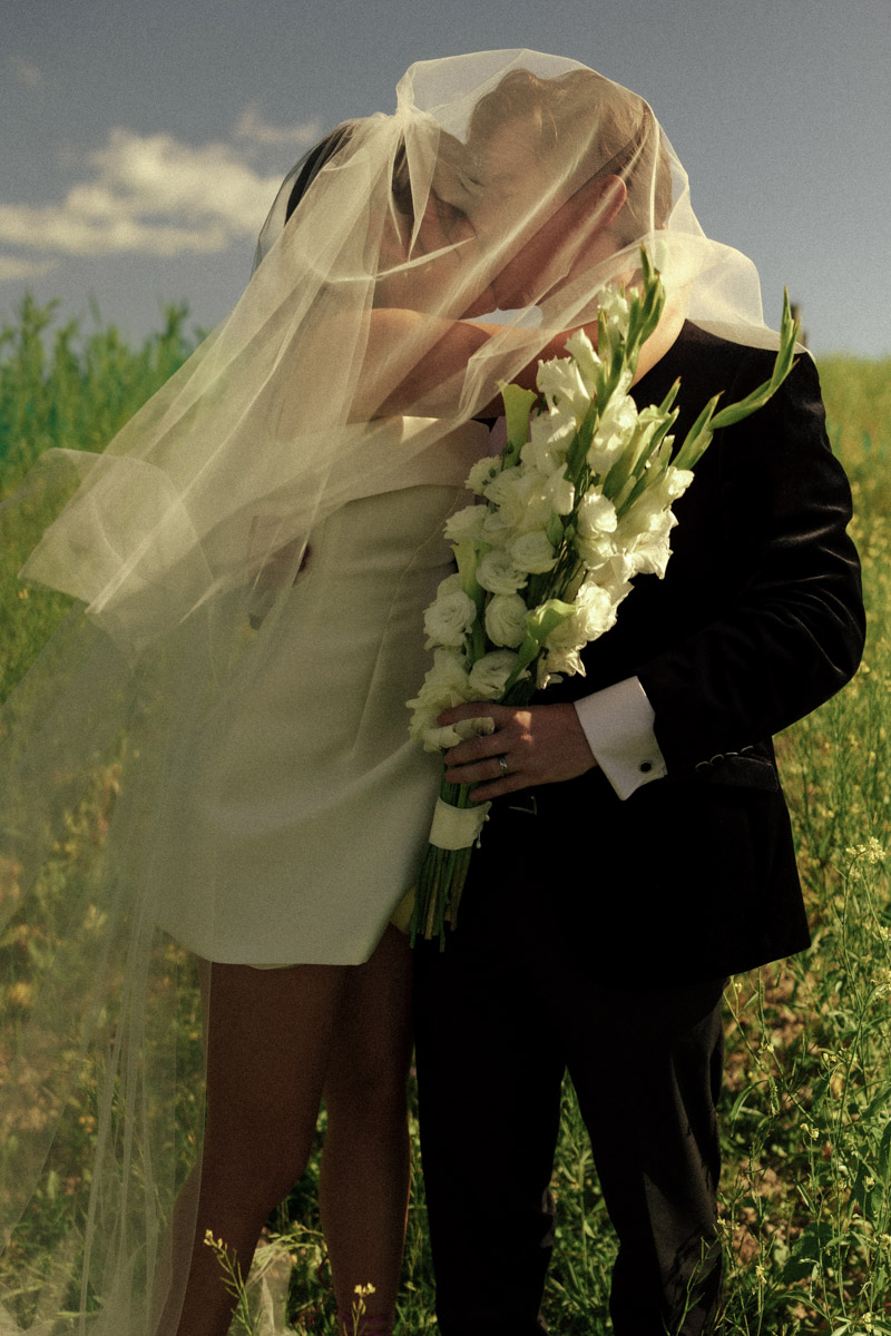 A Magical Wedding at The Batch Winery on Waiheke Island - Eilish Burt ...