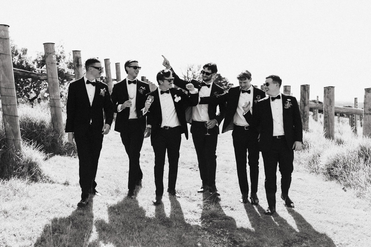 A Magical Wedding at The Batch Winery on Waiheke Island - Eilish Burt ...