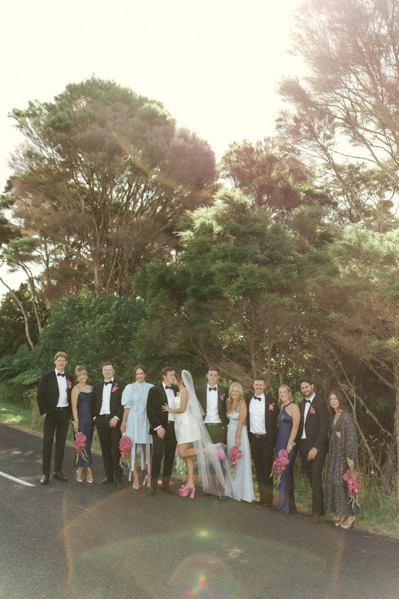 A Magical Wedding at The Batch Winery on Waiheke Island - Eilish Burt ...